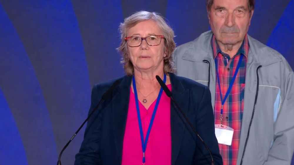 La députée suisse Laurence Rielle : le plan en dix points de Radjavi ...